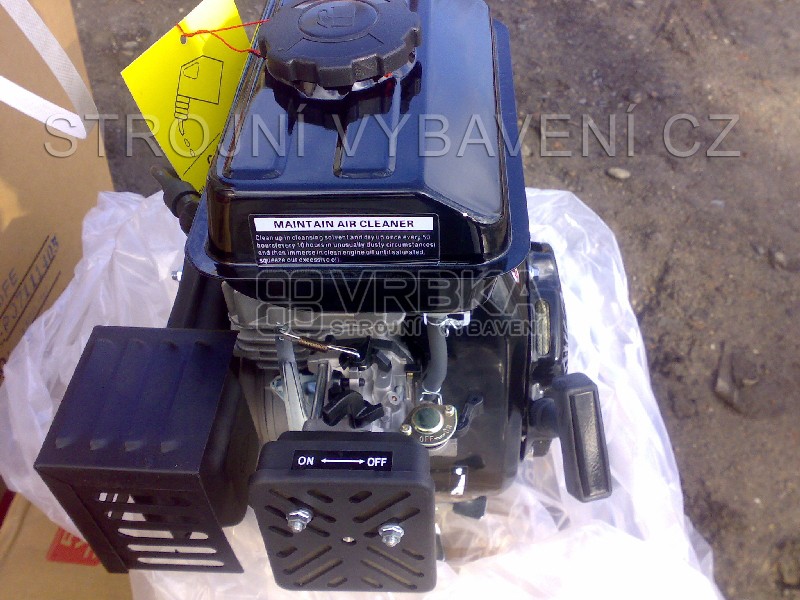 Motor PG-100 - - Vrbka - Vibrační desky, vibrační pěchy, hladičky ...